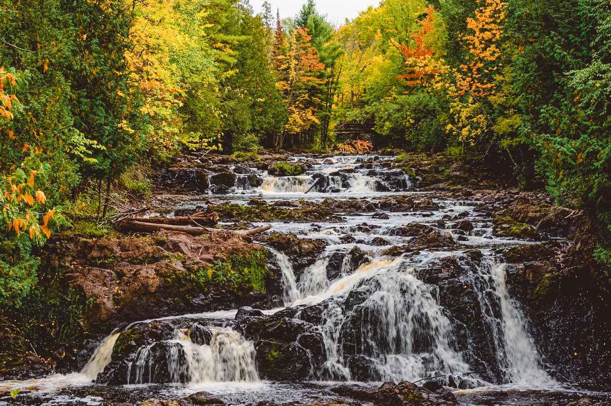 27 Best Waterfalls in Wisconsin + Local Hidden Gems