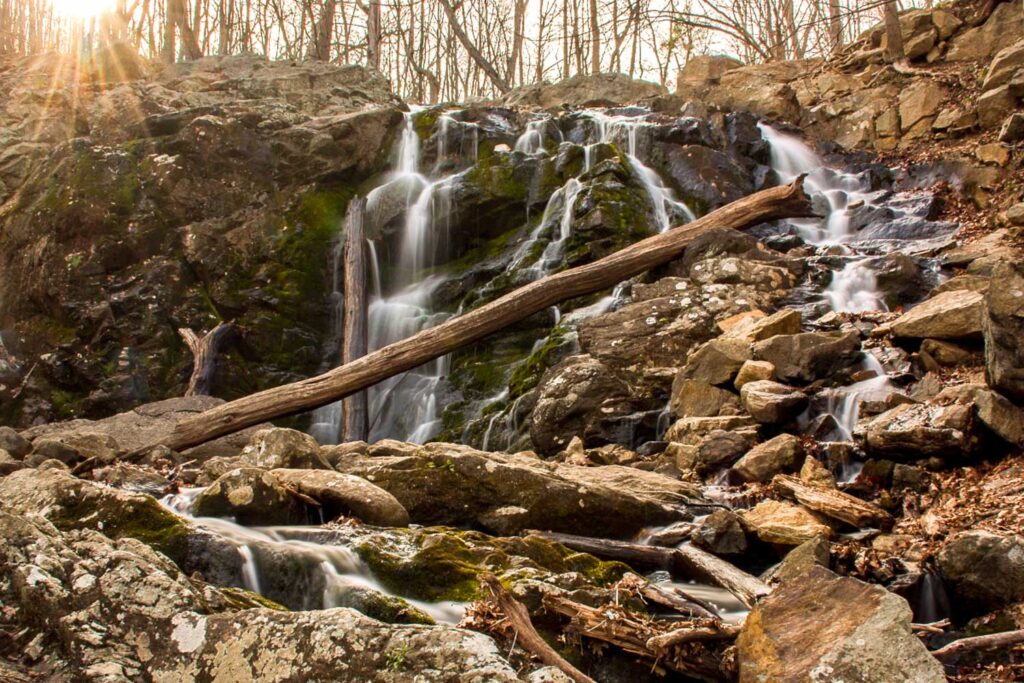 Most Beautiful Waterfalls in New Jersey to Explore